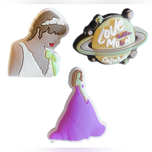 Accessories | 3pc Assorted Taylor Swift Croc Snaps | Poshmark